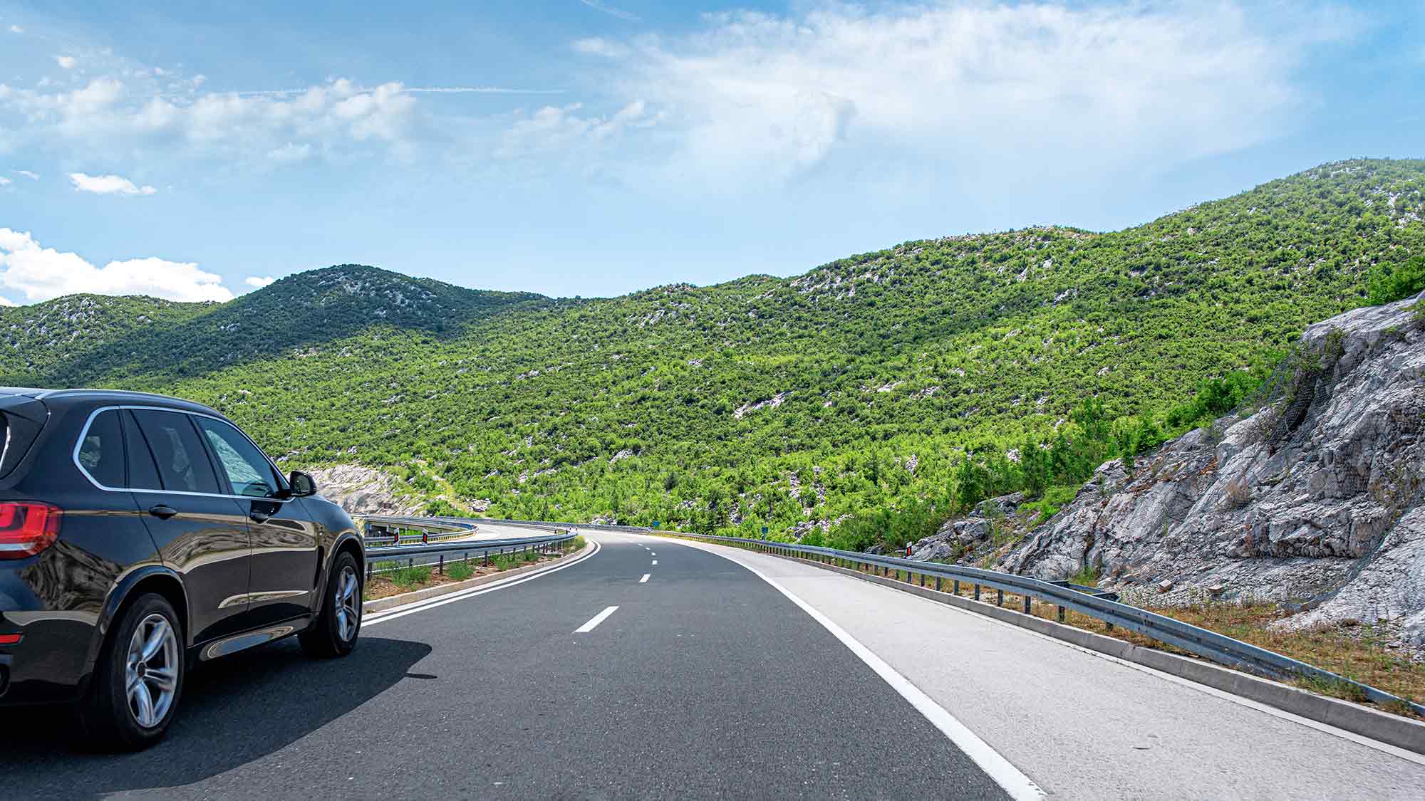 About vehicle identification numbers and where to find the VIN number ...